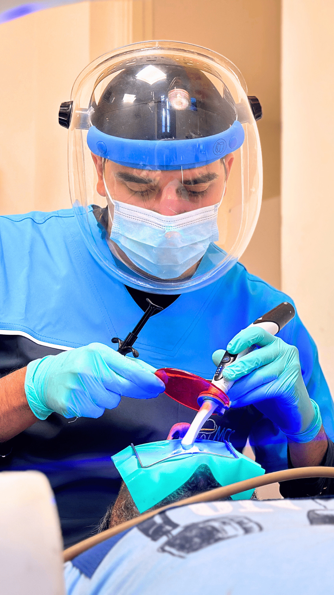 Clínica MCO: Excelencia Odontológica para Sonrisas Saludables